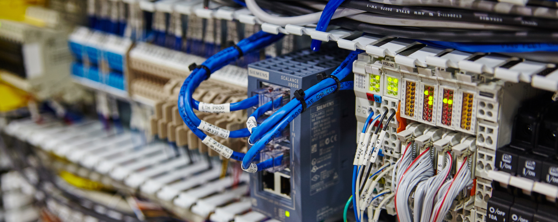 L2スイッチとL3スイッチの違いは？両者の役割や選ぶポイントをわかりやすく解説｜快適ネット生活情報メディア おうちネットプレス | NTTドコモ